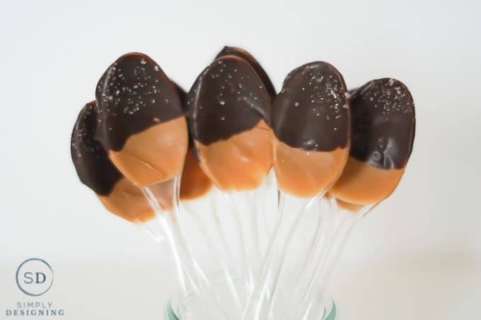 Salted Caramel Hot Cocoa Spoons | Simply Designing with Ashley
