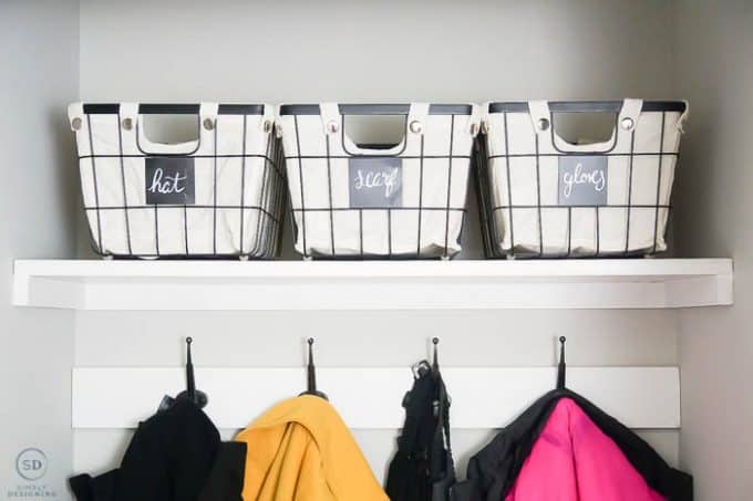 How to Build a DIY Spice Rack that can Hang on your Pantry Door