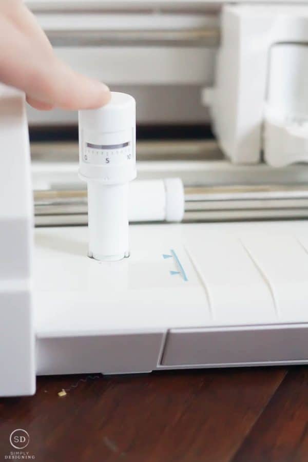 How to Set Up a Silhouette CAMEO 3 | Simply Designing with Ashley